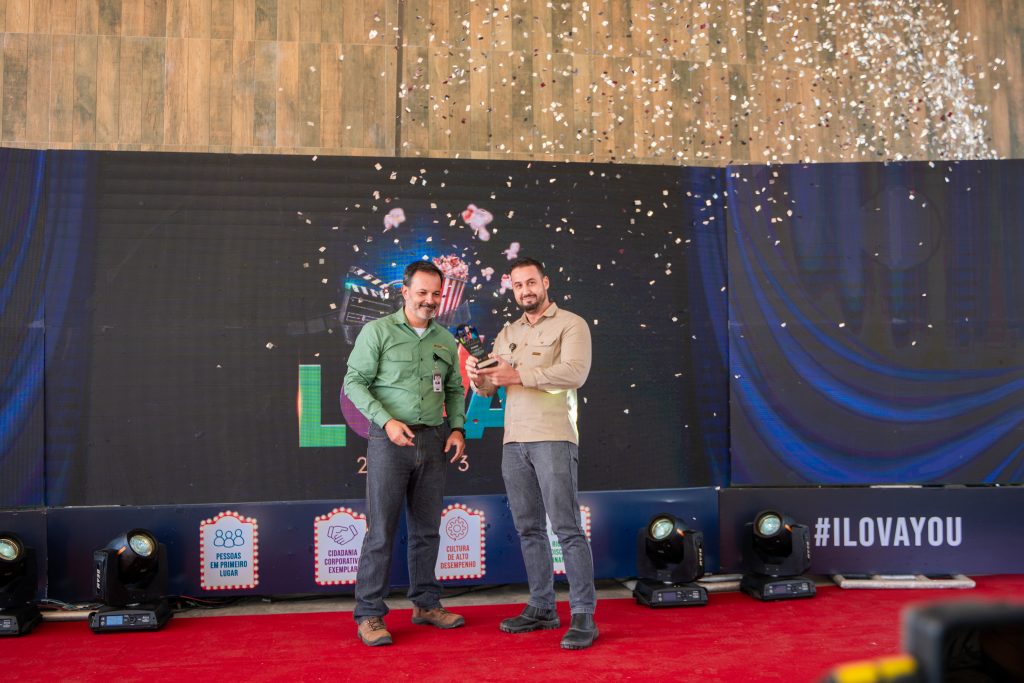 Gold Winner: João Roberto Bonatti Filho, Administrative Analyst ...