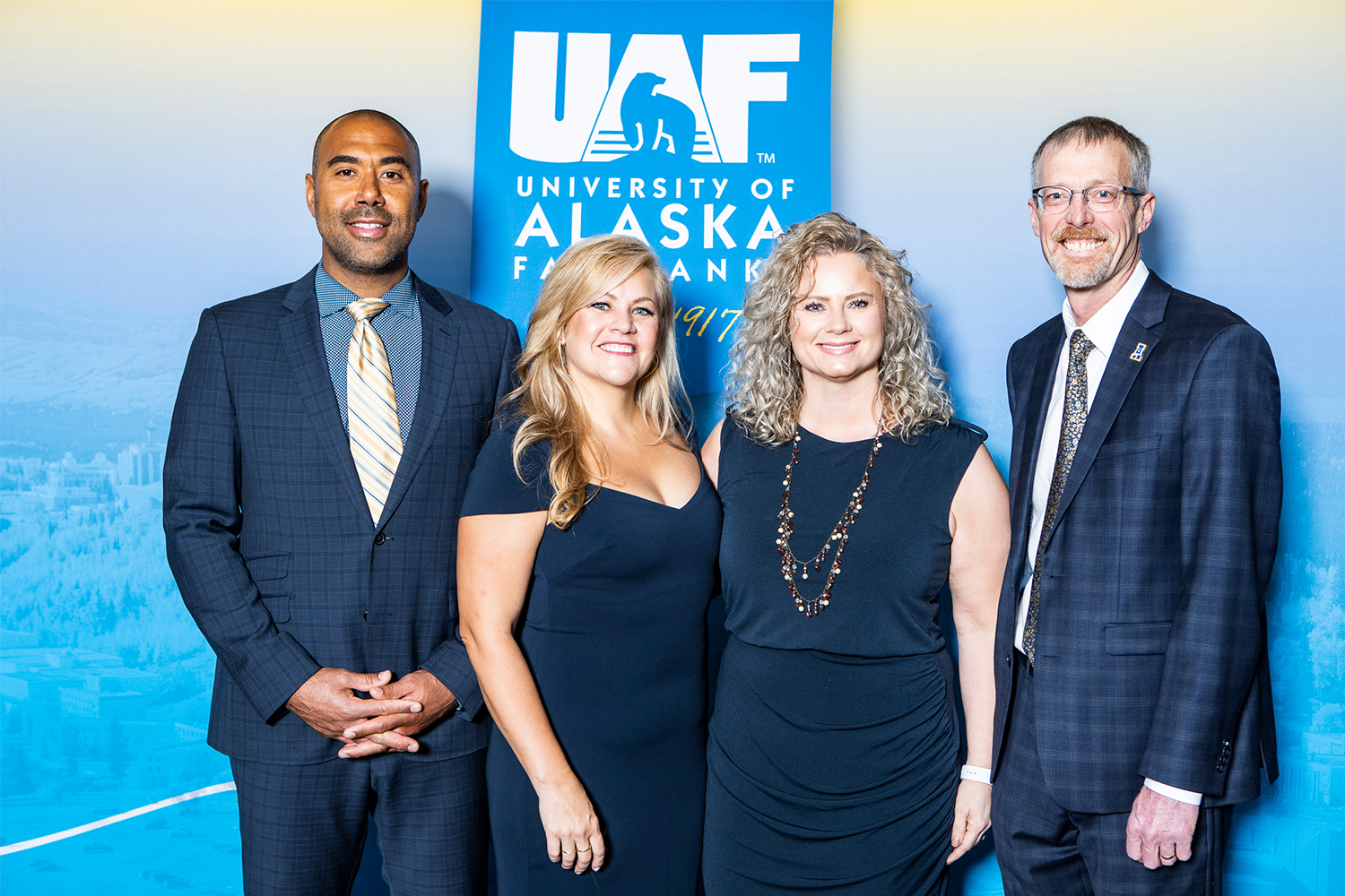Fort Knox sponsors 2020 Blue and Gold celebration in Fairbanks ...