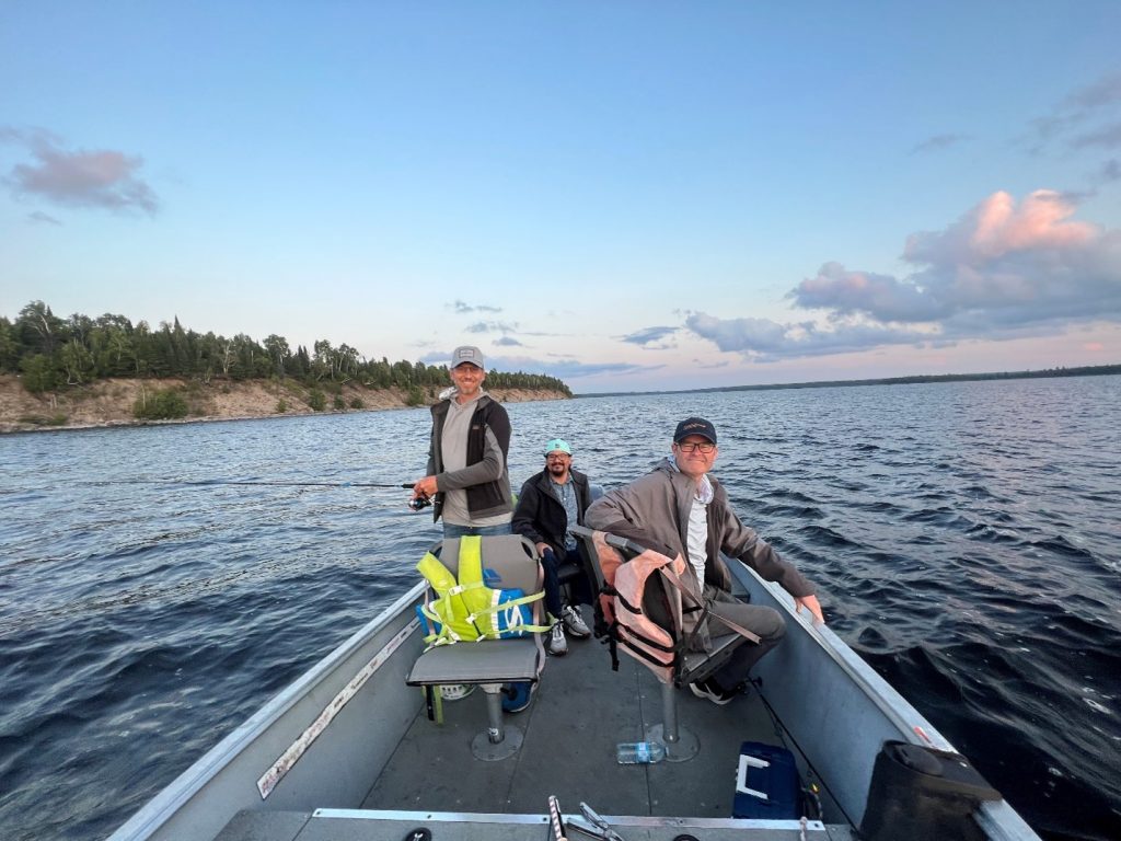 Kinross leadership meets with Chiefs from Wabauskang and Lac Seul First ...